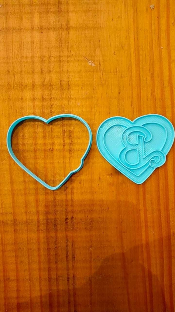 Barbie Logo en Corazon - Barbie - P3D cortantes