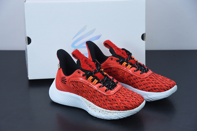 Curry Flow 9 Sesame Street 'Elmo' - END ZONE STORE