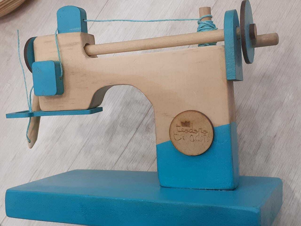 Maquina De Coser Juguete Madera Infantil