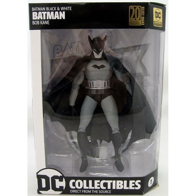 Batman Black and White Fisrt Appearance by Bob Kane - DC Collectibles