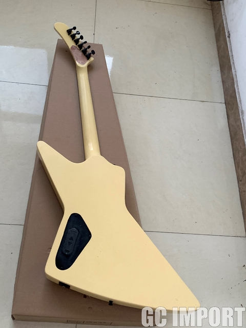 Guitarra ESP Explorer Mx-220 Eet Fuk James Hetfield Replica Chinesa