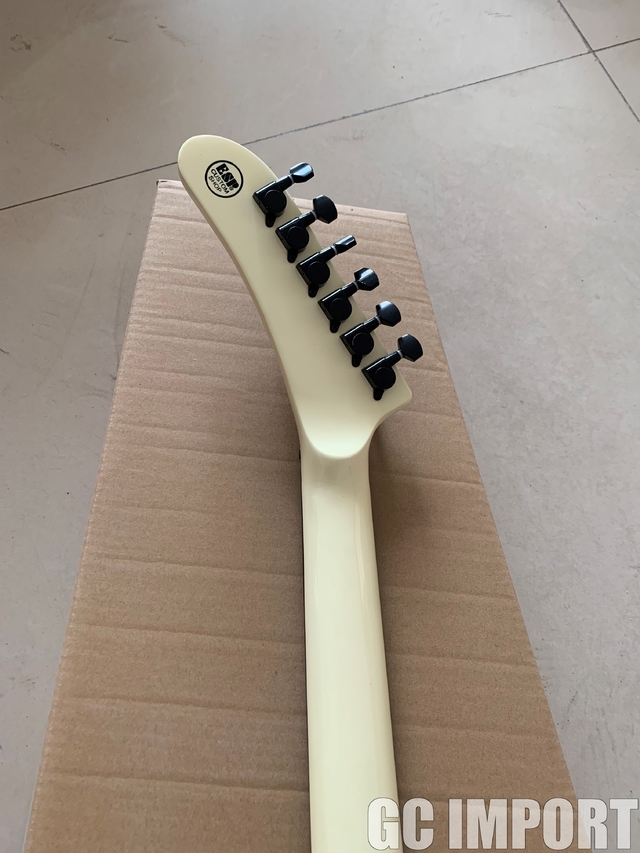 Guitarra ESP Explorer Mx-220 James Hetfield Metallica Replica Chinesa