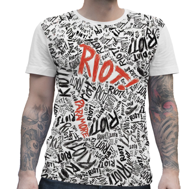 Camiseta Paramore Riot - Alta Voltagem Rockwear