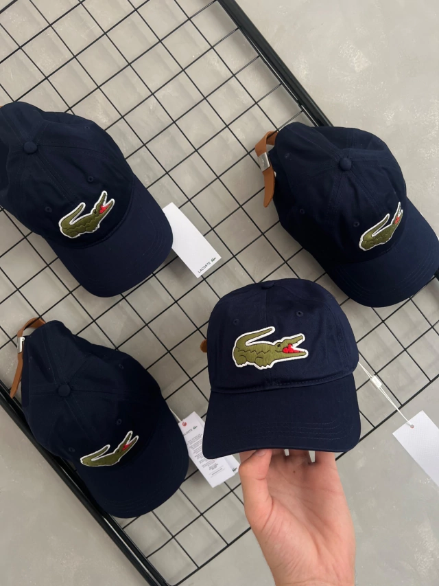 Boné - Lacoste Big Croc (Azul Marinho) - kennaistore