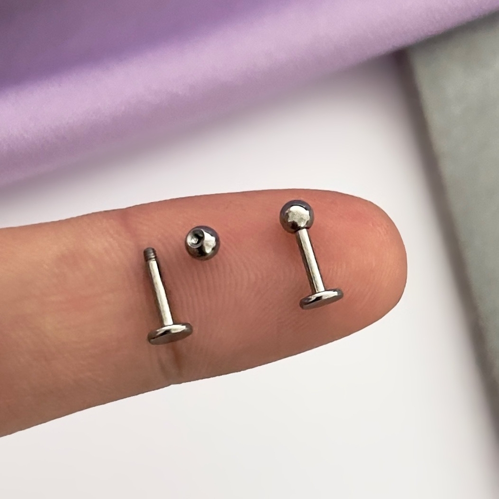 Piercing Titânio Labret Basico 6mm