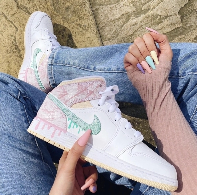 Tênis Air Jordan 1 Mid GS Ice Cream "Paint Drip"