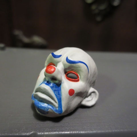 Action Figure Coringa (Ladrão de Banco) Mafex | Batman: O Cavaleiro das ...