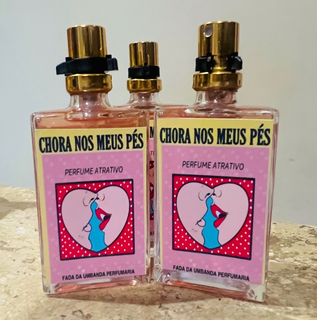 PERFUME CHORA NOS MEUS PÉS