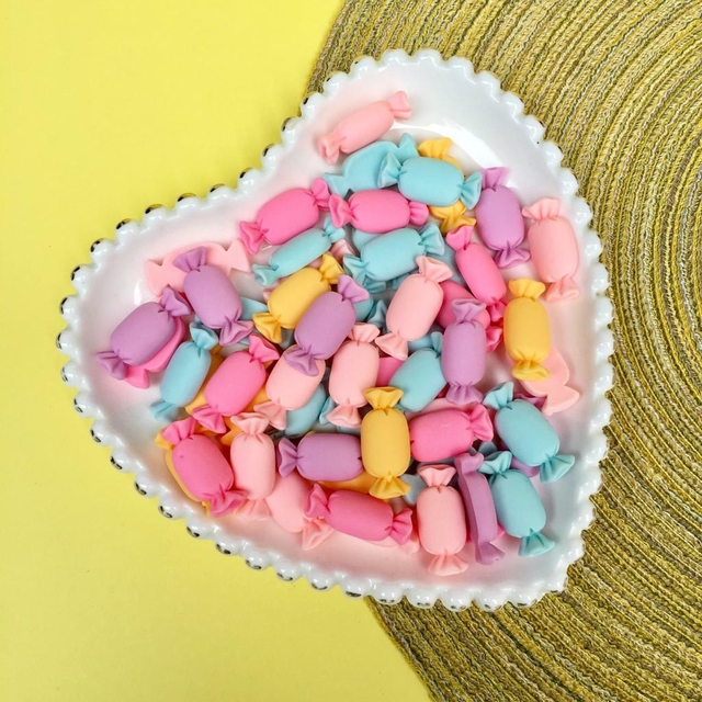 BALA EM RESINA CORES CANDY - 5 UNIDADES SORTIDAS