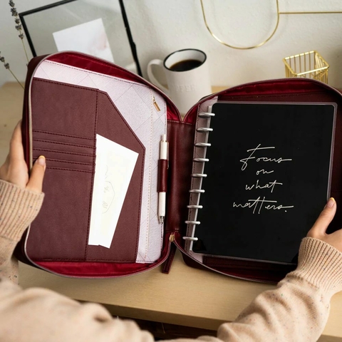 Capa Classic Zip Folio - Achieve Greatness - The Happy Planner