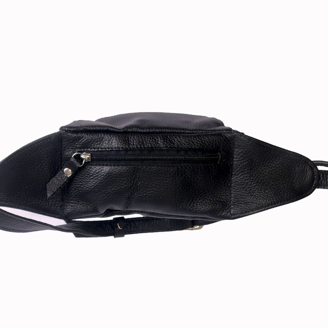 Pochete Transversal Unissex de Couro Legítimo Preto Cris Andória