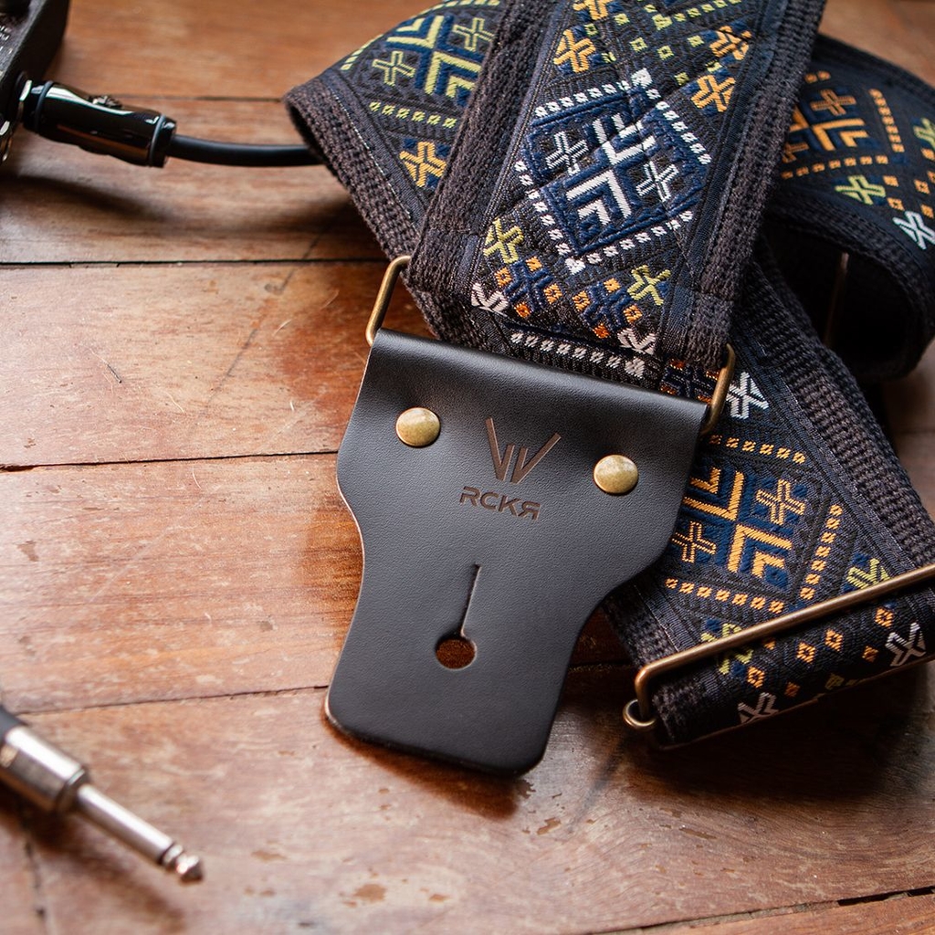 Correia RCKR Space Invaders da linha Bold