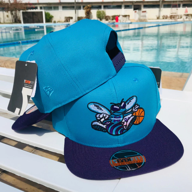 Bone Charlotte Hornets SevenFit Aba Reta Azul/Roxo