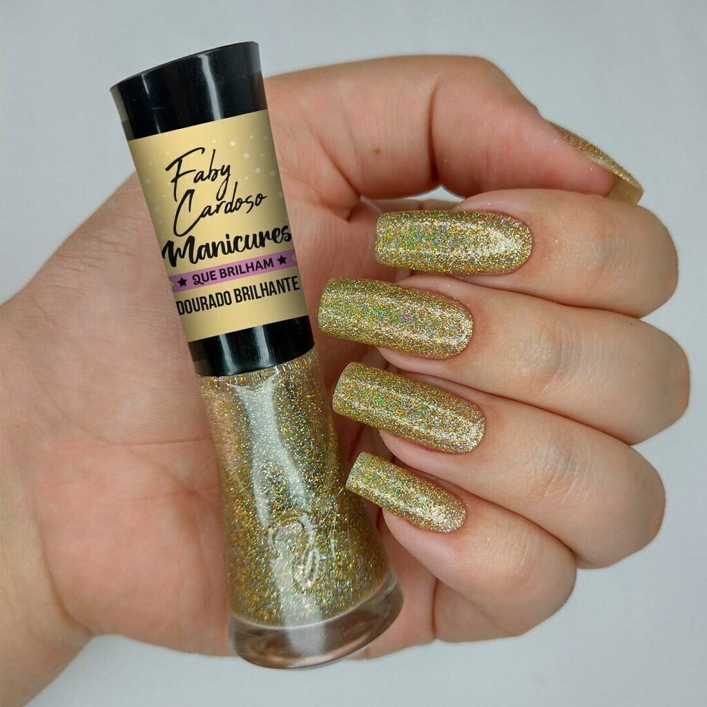 Esmalte Nati Dourado Brilhante Coleção Faby Cardoso Manicures que Brilham