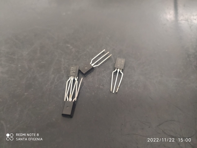 Transistor 2sa1273 Pnp 2amp 30v