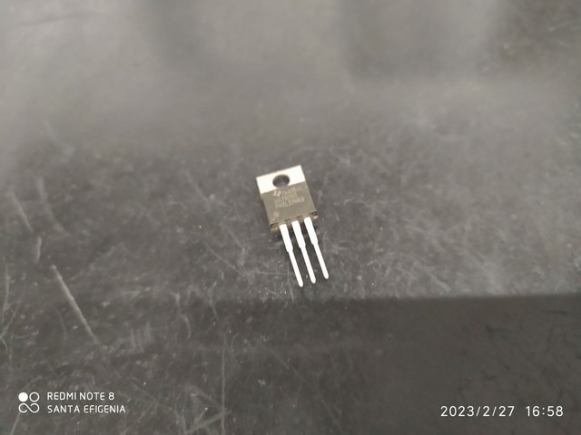 Circuito Integrado 7805c Regulador 1amp Texas