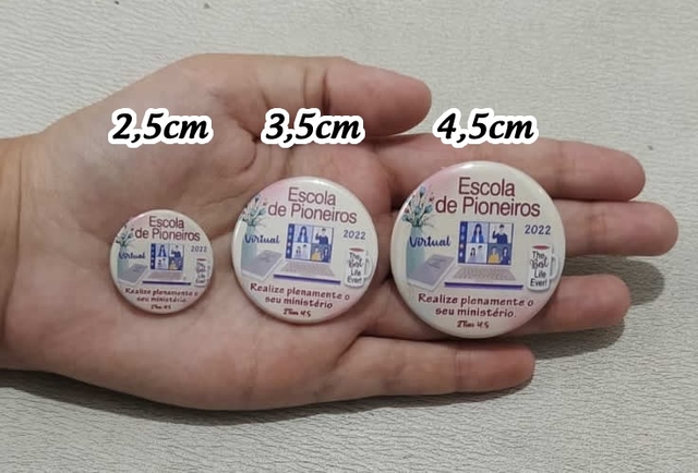 Boton personalizado agosto lilás - ART.BOTONS