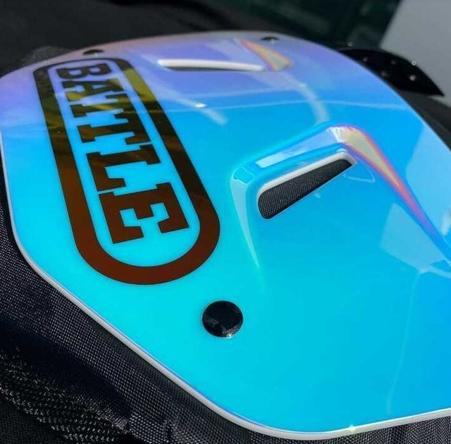 Back Plate Battle Chrome IRIDESCENT - Red Zone Football