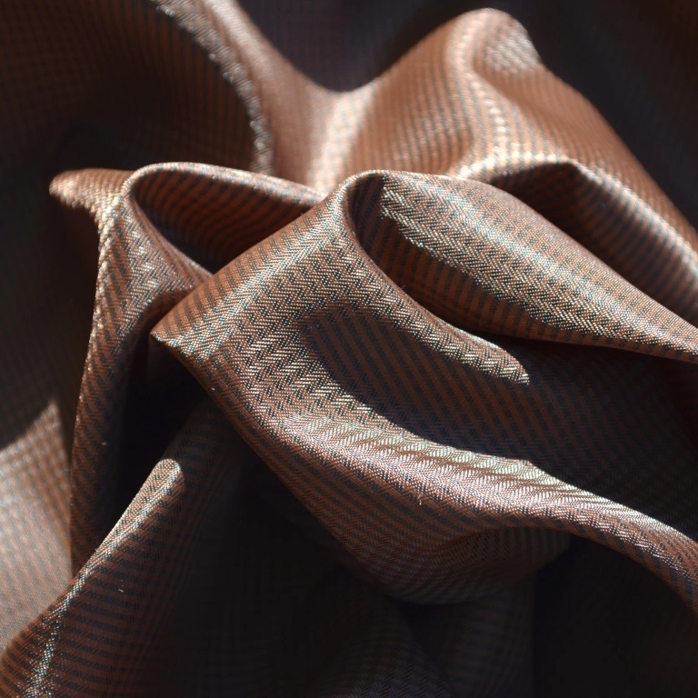 Tela Raso Forreria Rayas 44 - Trapitos.com.ar