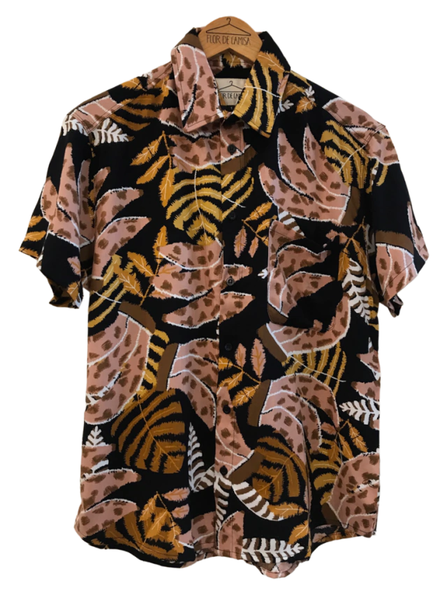 CAMISA PLUMAS BROWN MANGA CORTA - Flor de Camisa