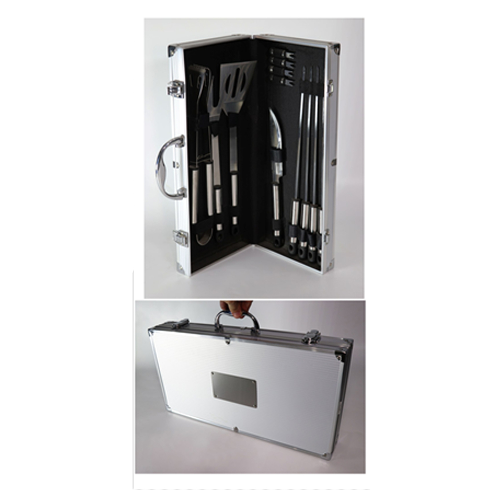 AI- 110033 SET DE ASADO X 12 PIEZAS CAJA ALUMINIO