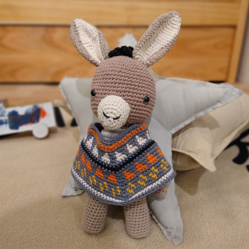 Muñeco Burrito con Poncho - Comprar en CLARA STORE