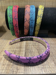 Tiara Gucci Roxa