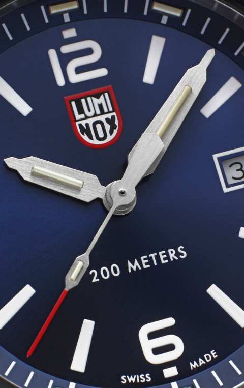 Comprá online productos en Luminox Argentina