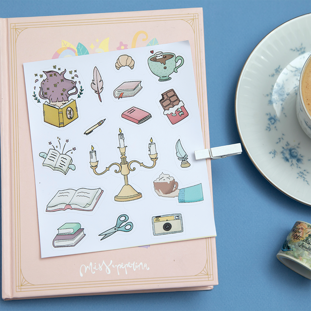 Stickers Los libros son mi templo - Miss Peperina