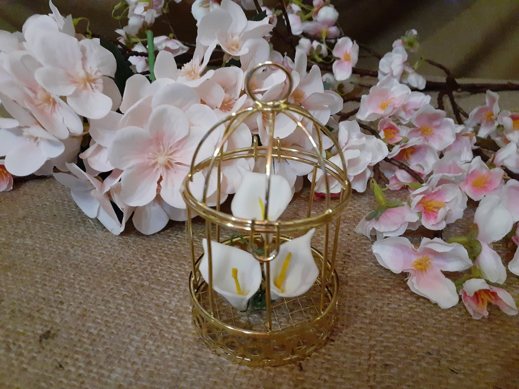 Souvenir Jaulita Dorada Con Flores - Somos tu Evento