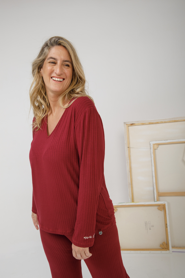 MARIA LOLGI bikinis & pijamas