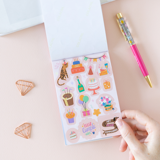 Libreta de stickers - Comprar en Chichimamerry