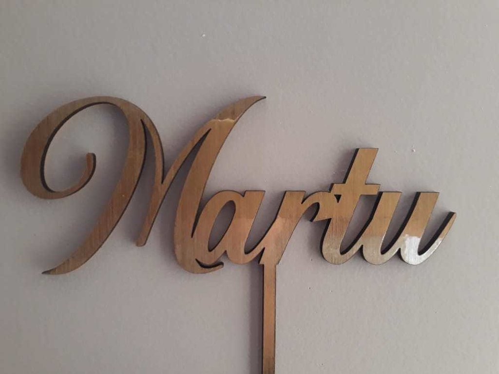 CAKE TOPPER NOMBRE PERSONALIZADO - Pitucas Deco