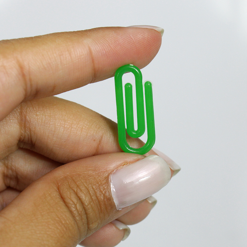 Clips Plástico Para Decoração Escritório 2,5cm Verde Bandeira - 100 ...