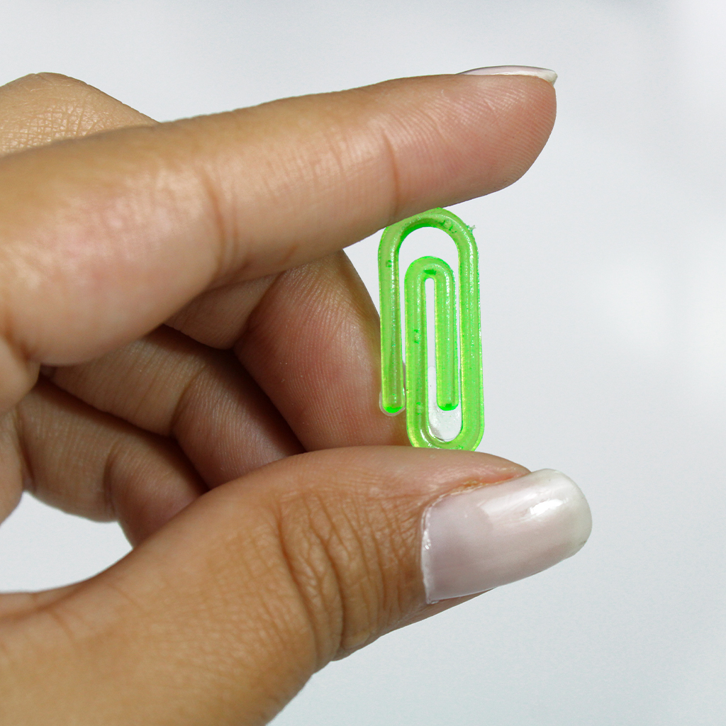 Clips Plástico Para Decoração Escritório 2,5cm Verde Limão - 100 Unidades
