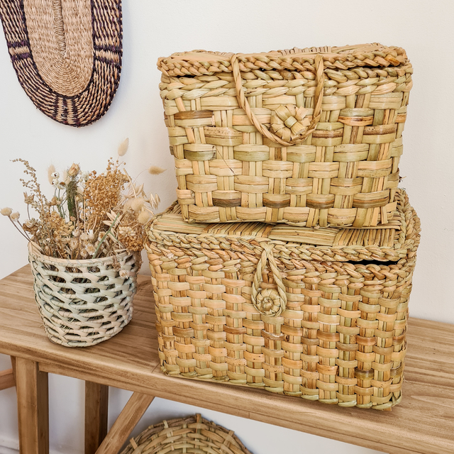 Canasto rectangular JUNCO CON TAPA | mediano