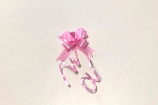 Moño Tamaño mini Color rosa Facil y rapido de armar