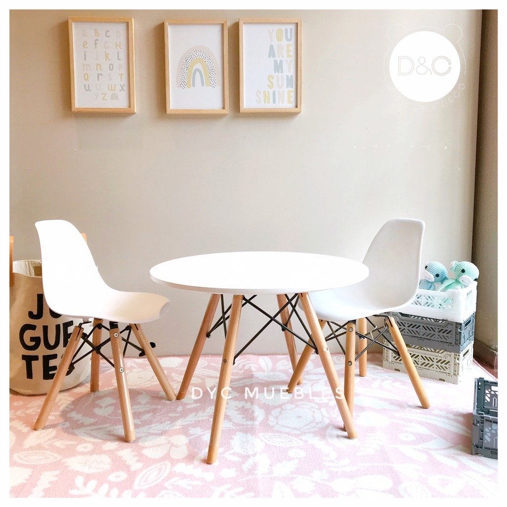 Mesa y 2 sillas Eames kids - Comprar en DyC Muebles
