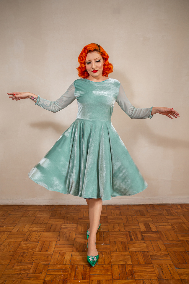 Rainbow Pin Up Store