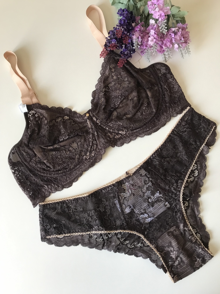 Calcinha Plus Size Tanga de Renda | Intimaxx