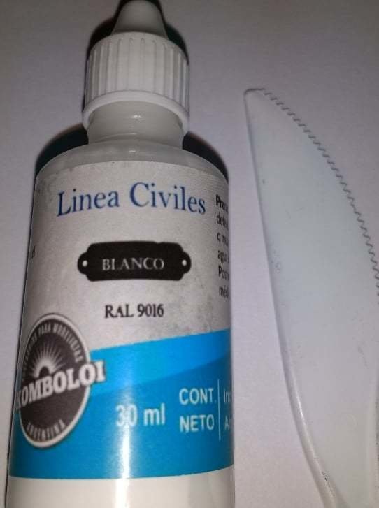 Blanco RAL 9016 - Comprar en Komboloi