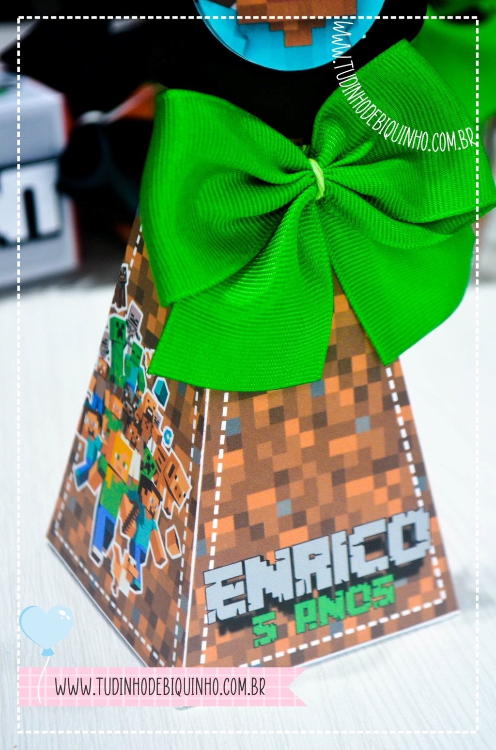 Caixa Cone c/ laço - Minecraft - Tudinho de Biquinho