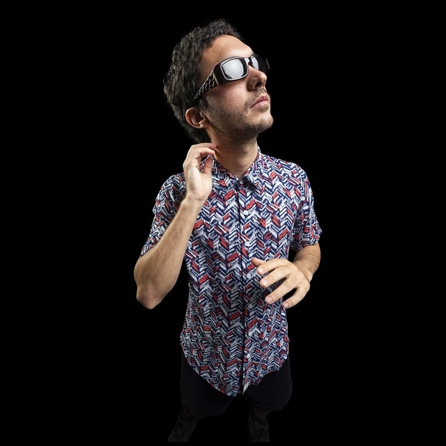 BICHITO DE LUZ (Azul) - Tienda de Camisas