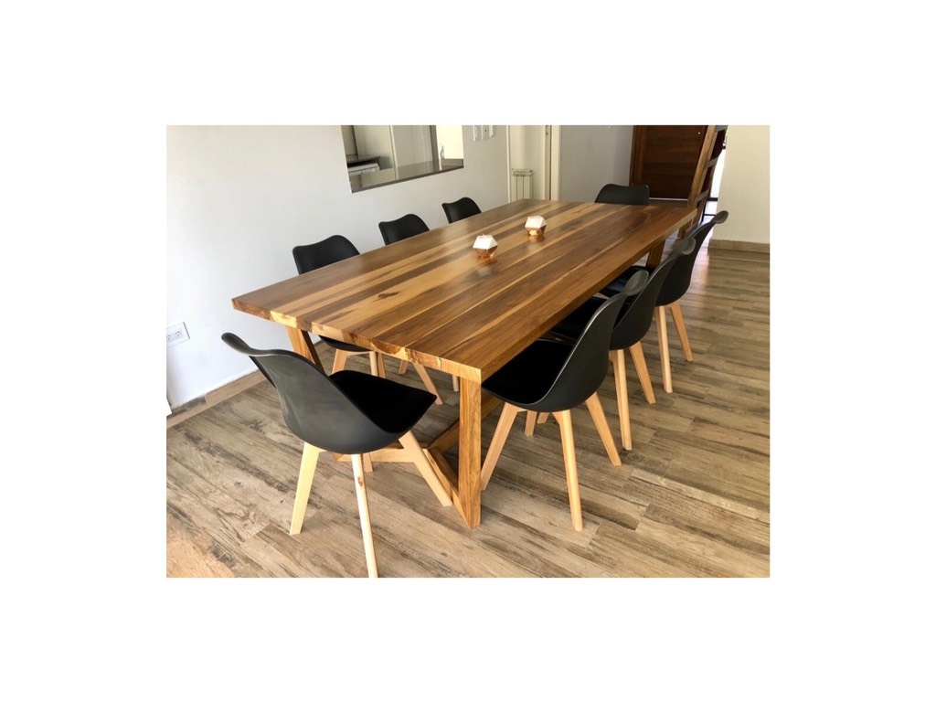 Mesa en petiribi