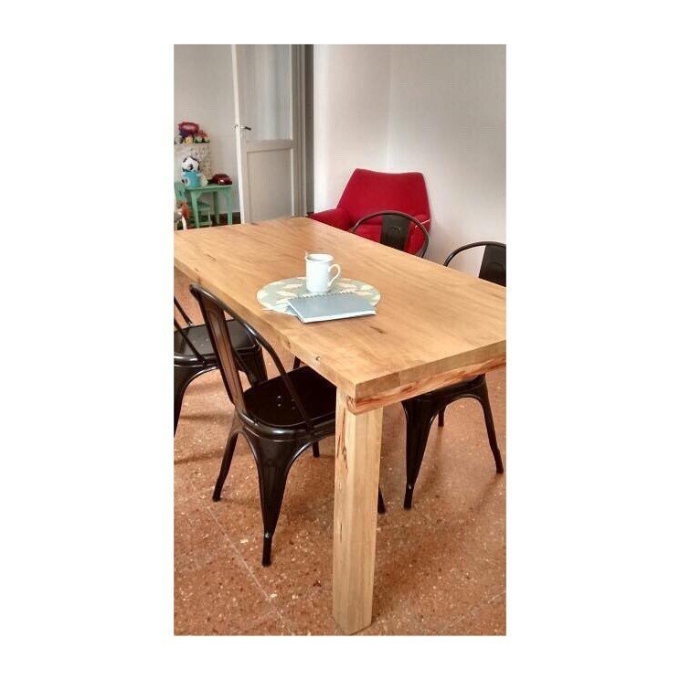 MESA CLASSIC PIE EN MADERA EN ZOITA 2" - Vaca Mística