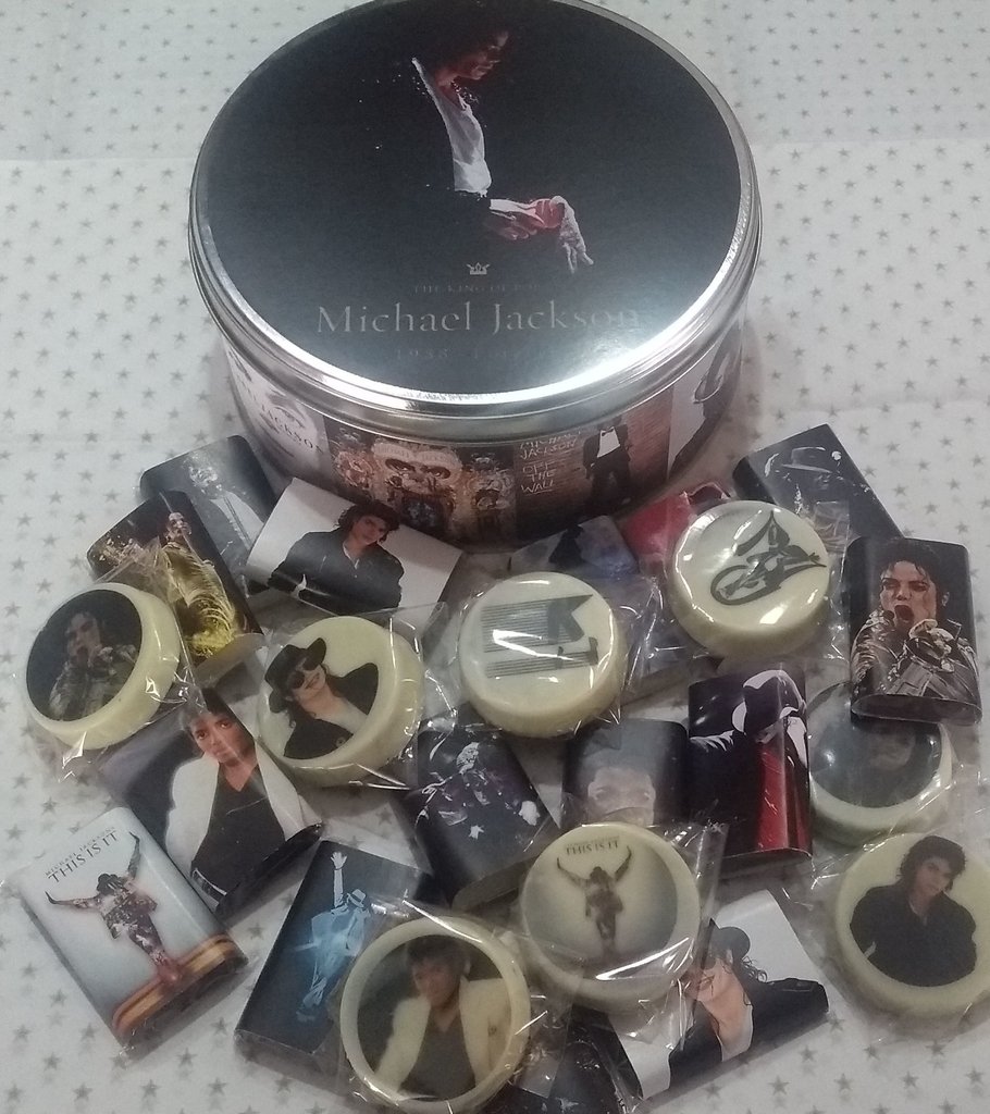 Lata Michael Jackson con Chocolates - Nerdy Planet
