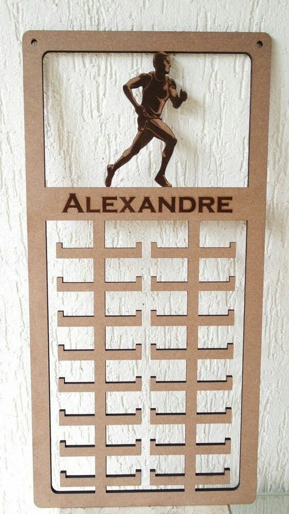 Porta Medalhas Personalizado 60cm - Atelier da Madeira