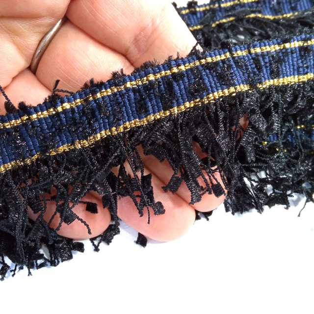 Franja de Tecido Preta com Brilho Dourado 3cm Peça com 1 Metro ref.1816