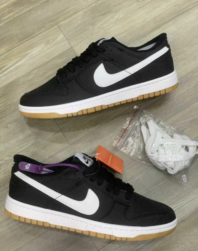 Nike Dunk Low Preto/Branco bege - Comprar em Rck Shop