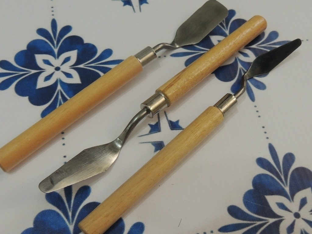 Set Espatulas Metal Mango Madera - Corazonadasdetalles